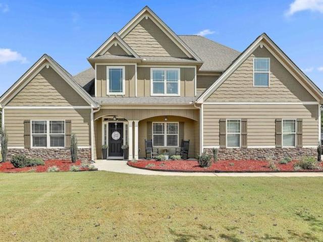 20 Water Oak Dr, Sharpsburg, GA 30277