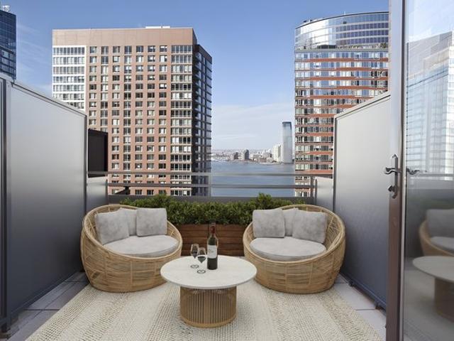 20 West St Apt 23B, Manhattan, NY 10004