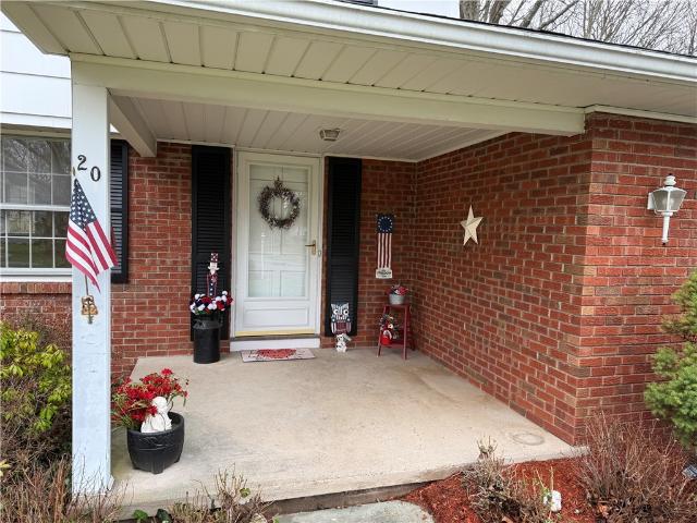 20 White Birch Cir, Chili, NY 14624 | Compass