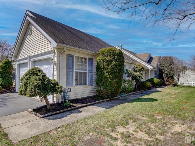 20 Winding River Road