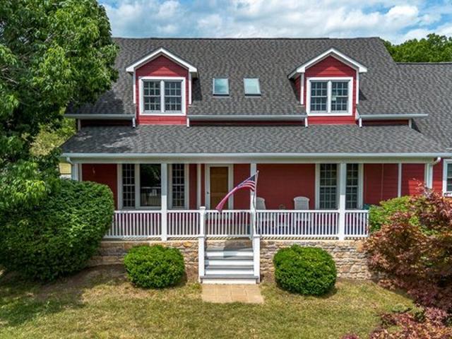 20 Wild Bluebird Ln, Buena Vista, VA 24416