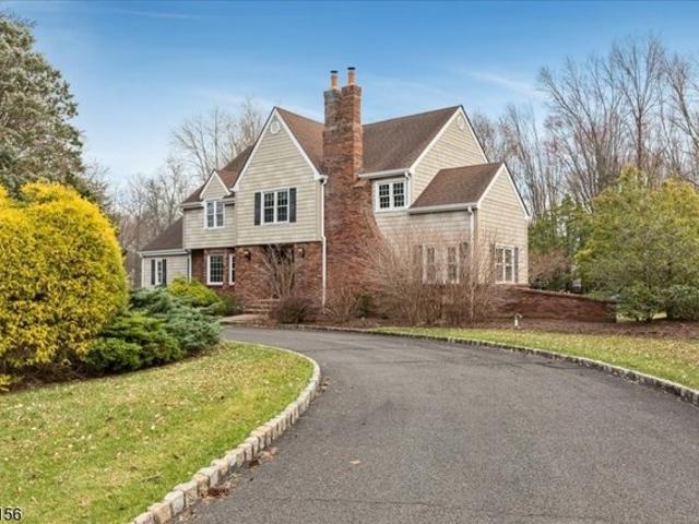 20 William Penn Rd, Warren Twp, NJ 07059