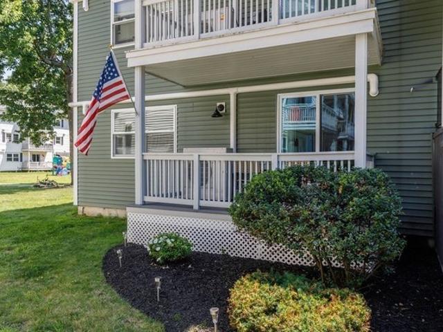 20 Abbey Rd Apt 101, Leominster, MA 01453