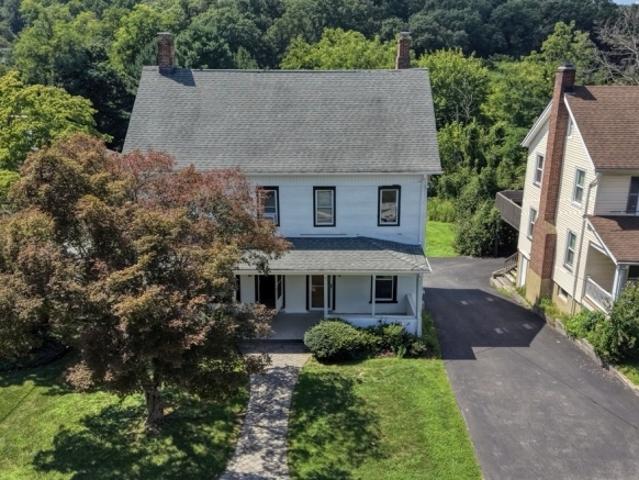 20 Anderson Hill Rd