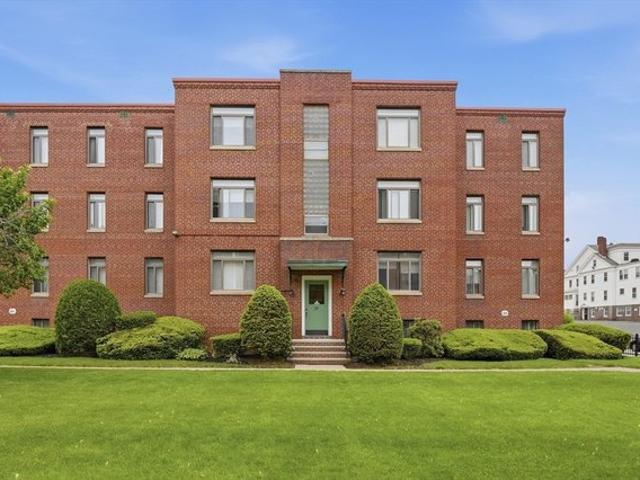 20 Ashland St Apt 3L, Worcester, MA 01609