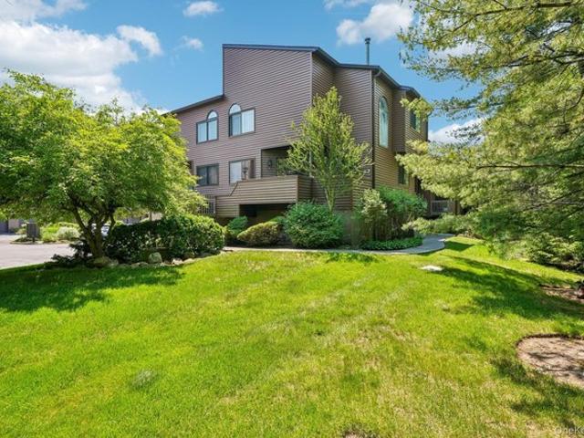 20 Aspen Ct Unit 20, Nanuet, NY 10954