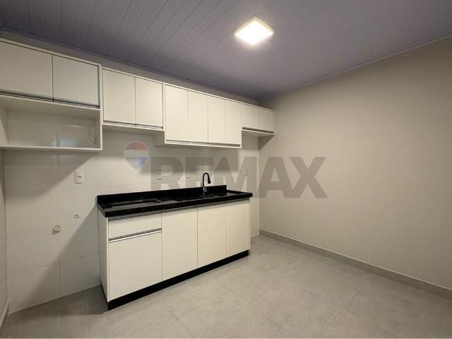 20 Área Útil Kitnet Alugar, 2 Dormitórios localizado em Centro, Balneário Camboriú, Santa Catarina, 88330398 | Brasil