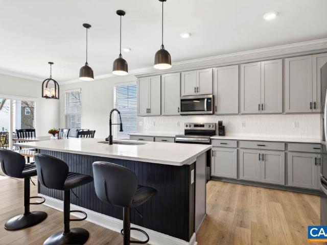 20 Avonwoods Ct