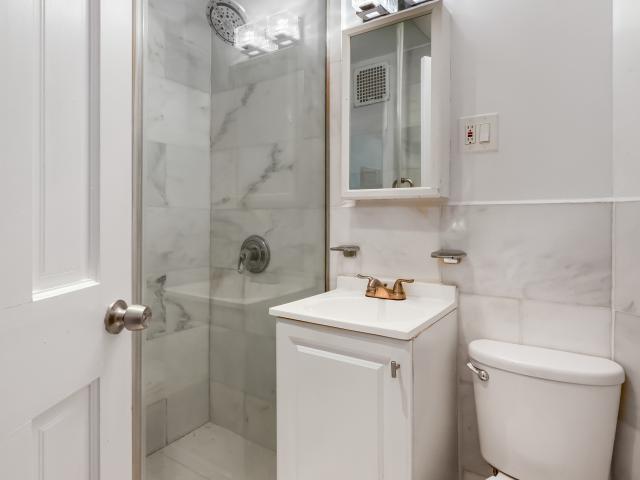 20 Avenue A, Unit 4D | Compass