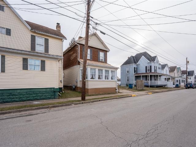 20 Avenue B