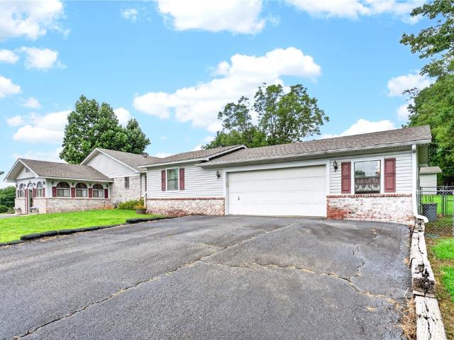 20 Bakers Creek Road