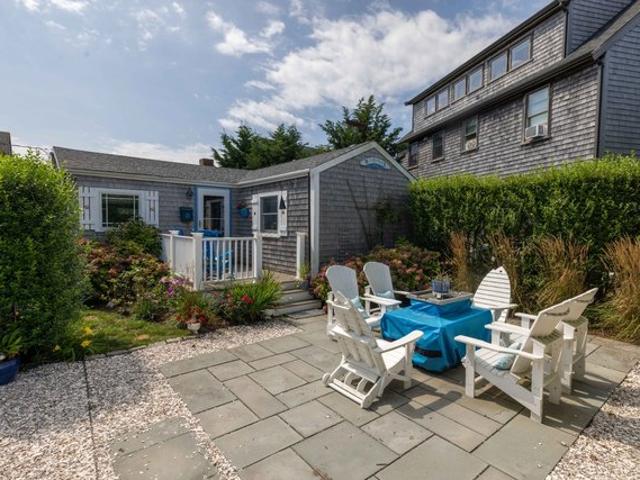 20 Bartlett Rd, Nantucket, MA 02554
