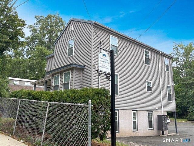 20 bedroom, New Haven CT 06513 105125222