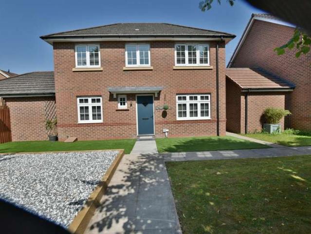 20 Bedroom Detached House