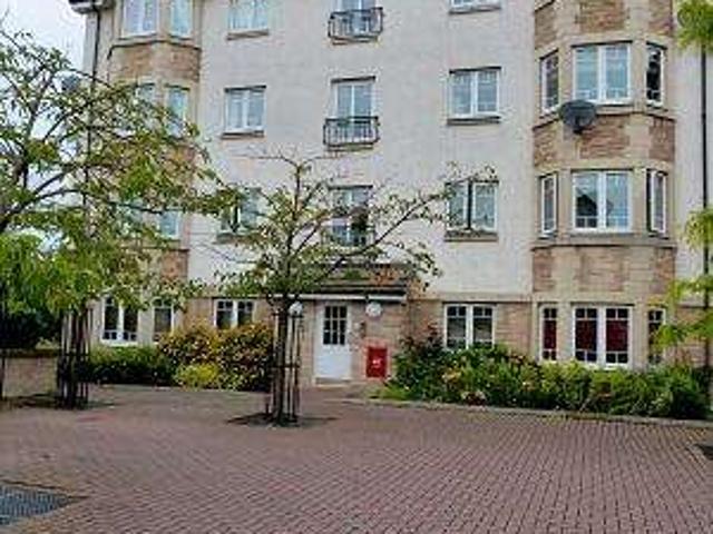 20 Bedroom Flat