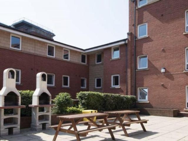 20 Bedroom Shared Living/roommate Liverpool Liverpool LS90560575