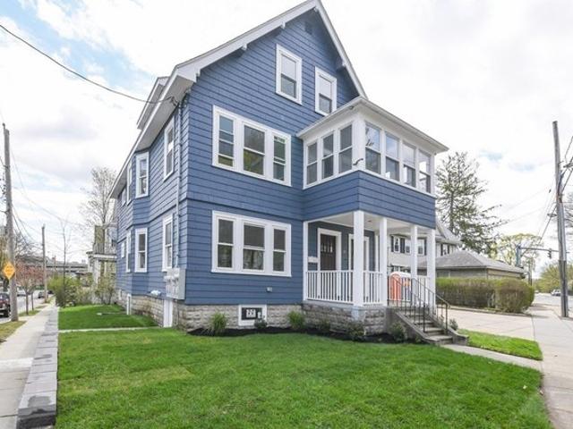 20 Beechwood Ave Unit A2, Watertown, MA 02472