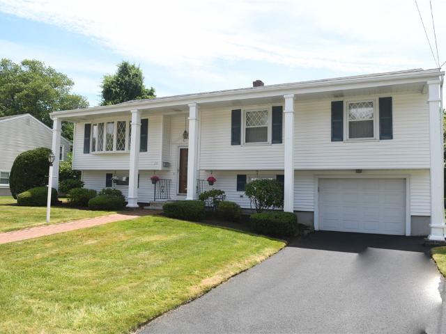 20 Bicentennial Way
