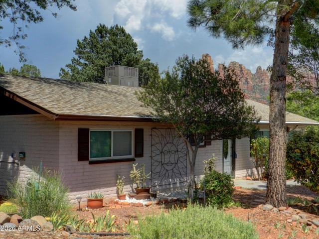 20 blackhawk lane