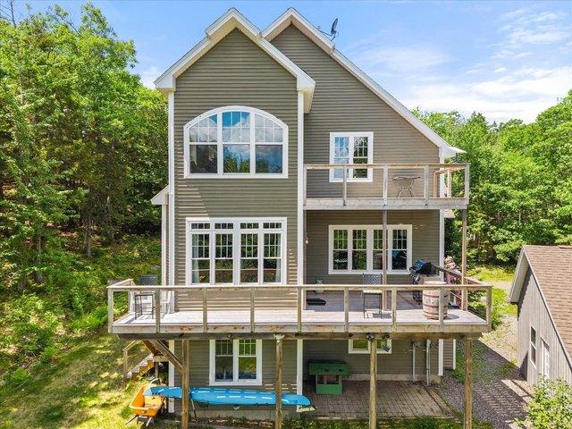 20 Brayall Ridge Dr, Dedham, ME 04429