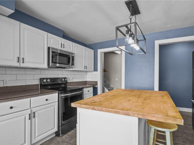 20 Bradley Terrace A