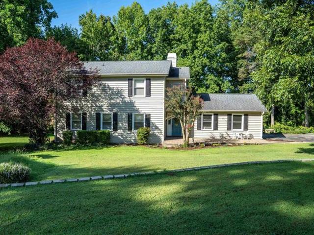 20 Briarcreek Ct, Spartanburg, SC 29301