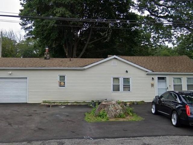 20 Buchanan Ave, Wyandanch, NY 11798