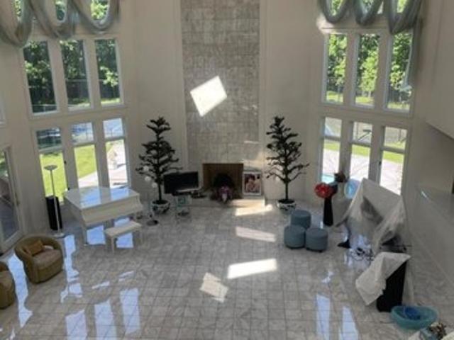20 Burning Hollow Rd, Saddle River, NJ 07458
