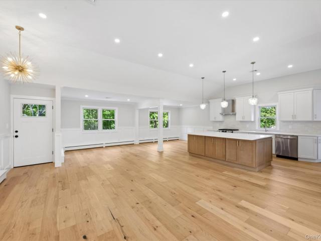 20 Camelia Place