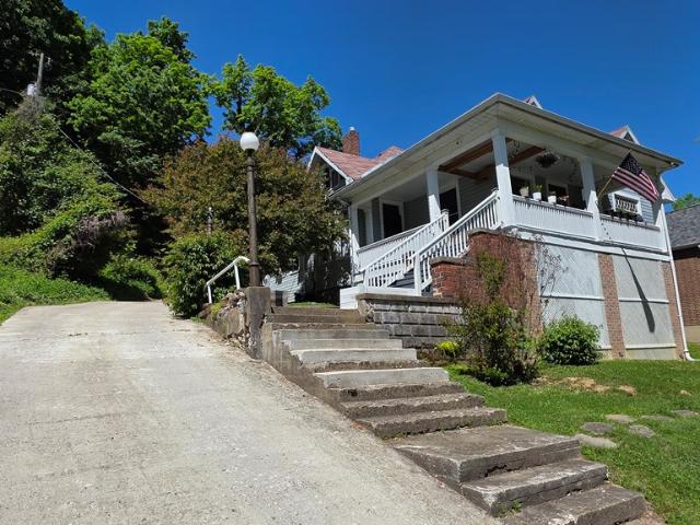 20 Carlisle Place