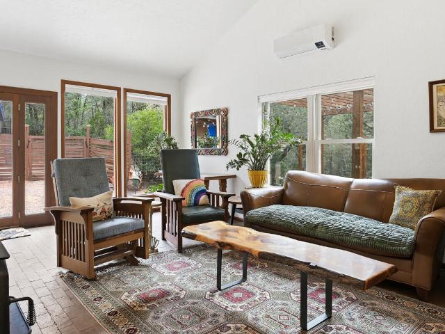 20 Cedar Hill Drive
