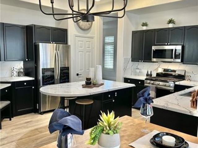 20 Chateau Whistler Ct, Las Vegas, NV 89148