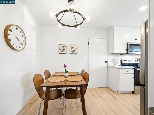 20 Chesley Ct