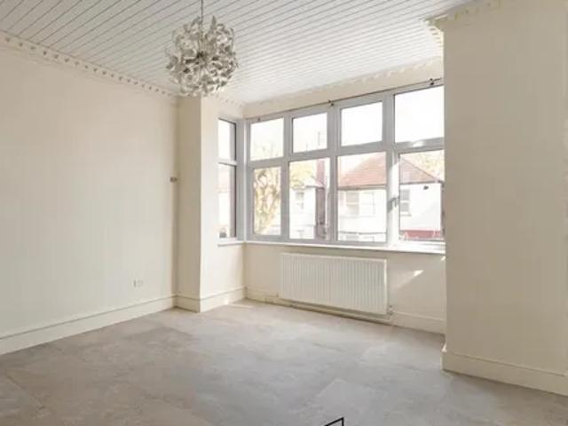 20 Chichele Road, London, NW2 3DA, United Kingdom | 2 bed house for rent #166861665 | Rentberry