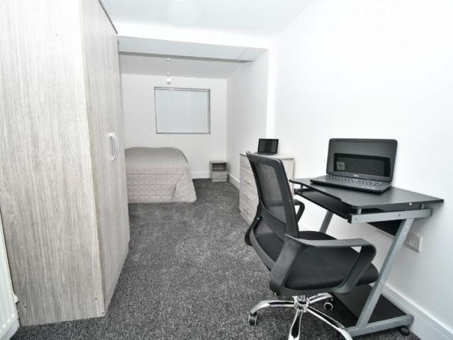 20 Christ Church St, PR1 8PJ