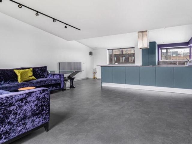 20 Christ's Lane, Cambridge CB1, Studio to rent, £3,000 pcm | PrimeLocation