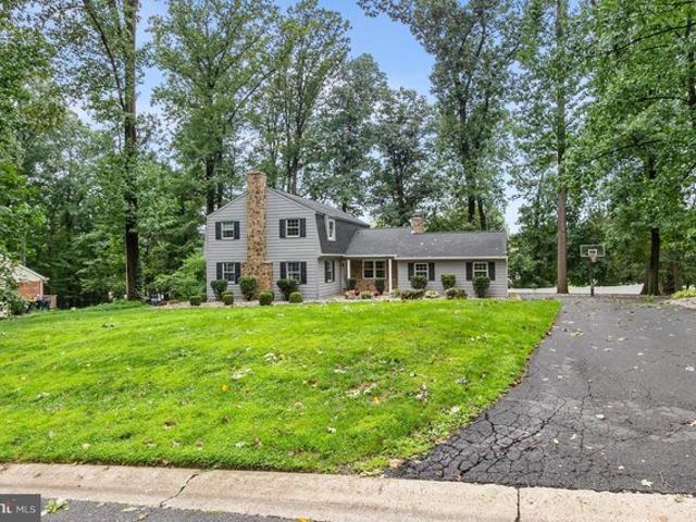 20 Cinnamon Dr, Hockessin, DE 19707
