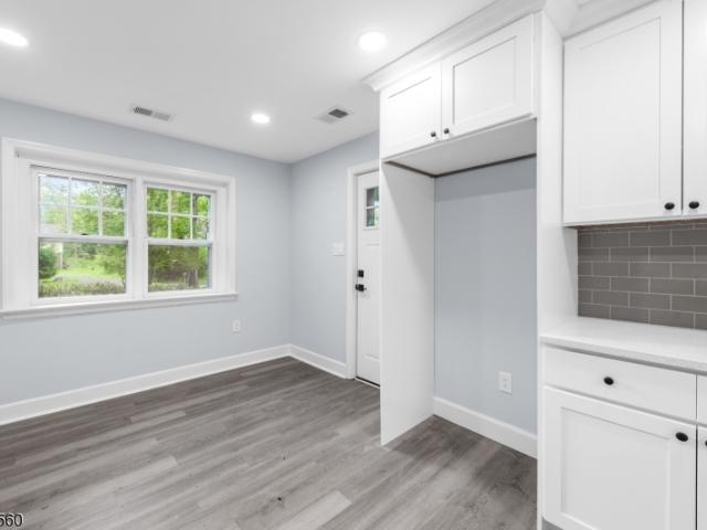 20 Cooper Ln