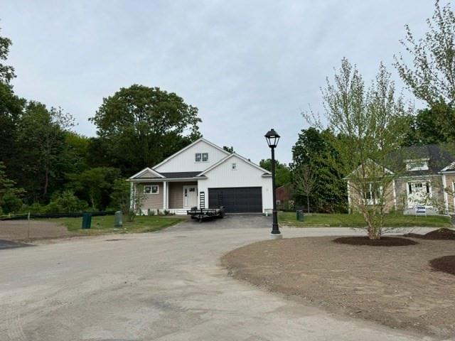 20 Coach Rd, Easton, MA 02375 | MLS #73543