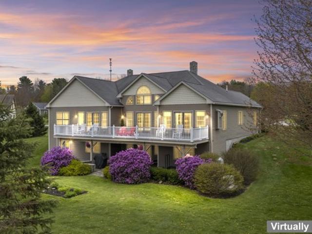 20 Cortland Ave, Turner, ME 04282