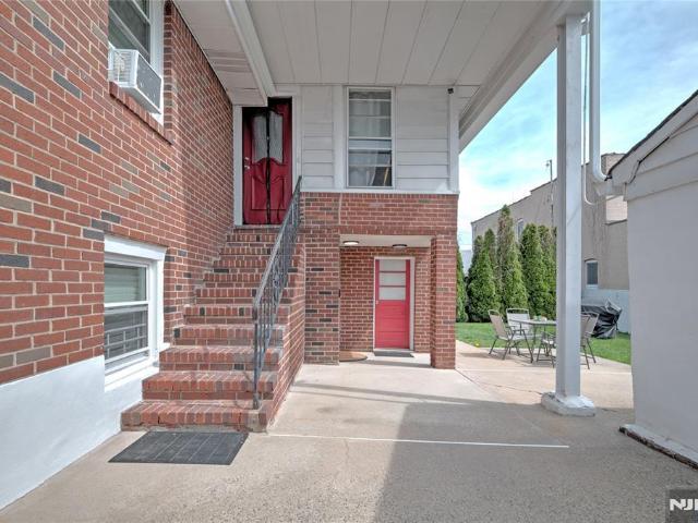 20 Corabelle Avenue # 1