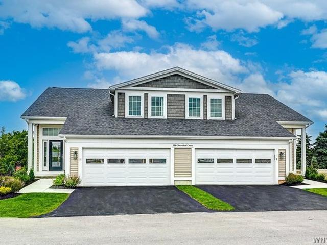 20 Cloverleaf Ct Unit 2, Depew, NY 14043