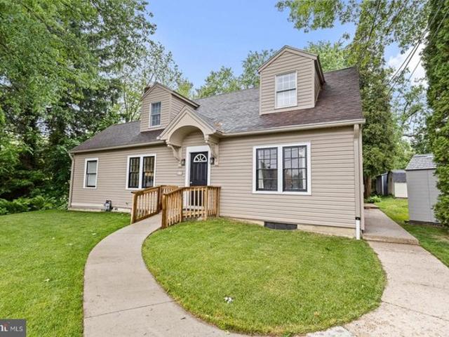 20 Clayton Ave, Lancaster, PA 17602
