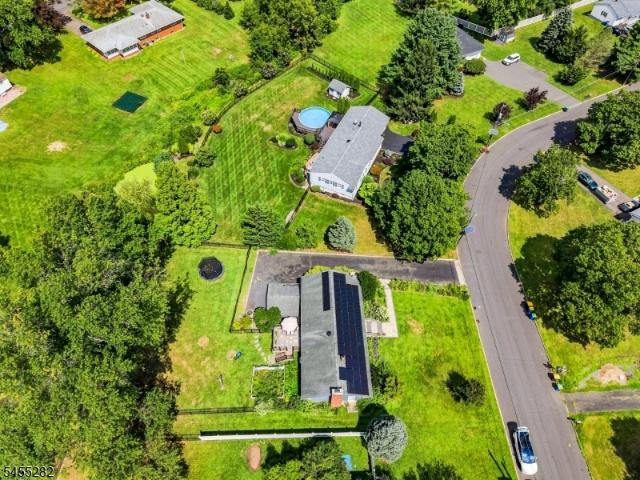 20 Claremont Dr