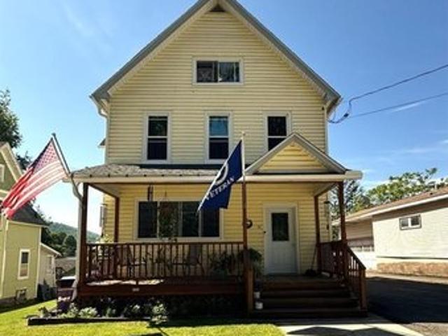 20 Clark St, Deposit, NY 13754
