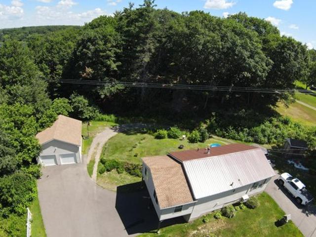 20 Clewleyville Rd, Eddington, ME 04428