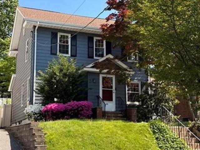 20 Clinton Ave, Kearny, NJ 07032