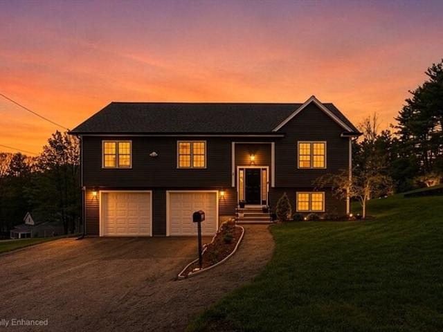 20 Crown St, Spencer, MA 01562