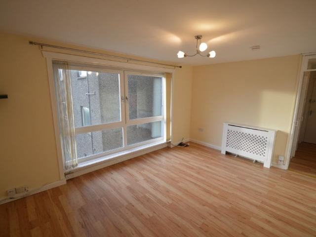 20 Craigiebarn Road, Craigie, Dundee