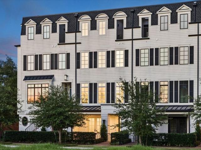 20 Crain Square Blvd, Houston, TX 77025